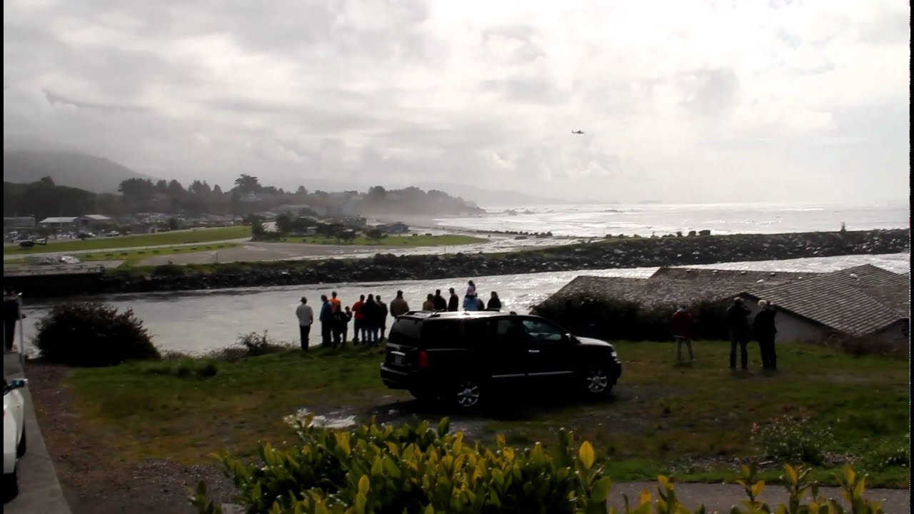 Mouth of the Chetco River - YouTube