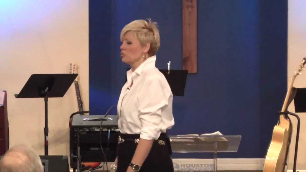 Pastor Nancy Dufresne 10.30.12 AM - YouTube