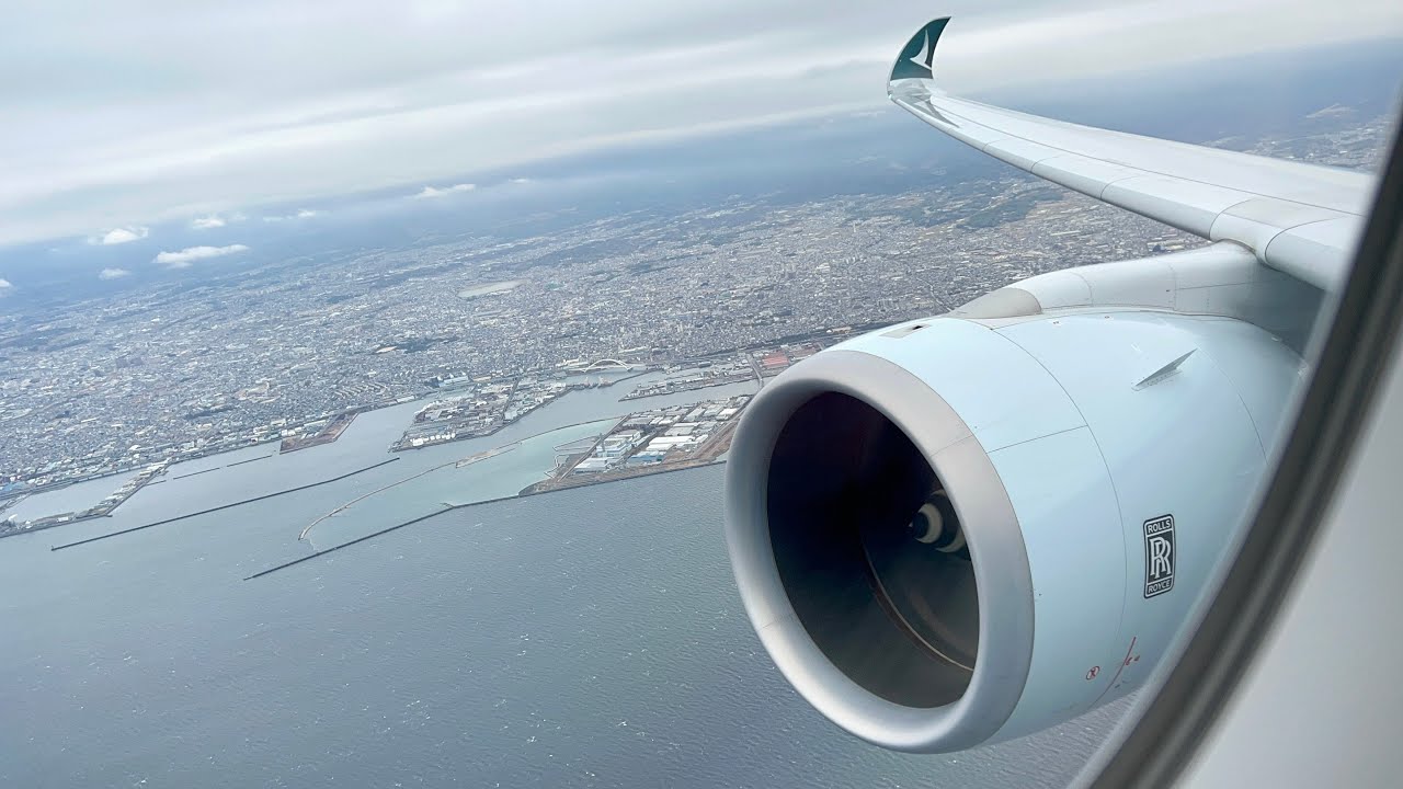 [Engine roar!] Cathay Pacific A350-1000 Takeoff from Osaka Kansai ...