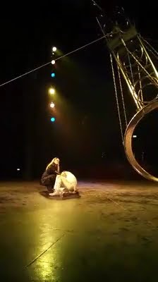 EPIC CIRCUS FAIL: Performer falls 40ft onto stage below - YouTube