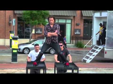 Channing Tatum: Jenko s Epic Split funny Scene on Set of 22 Jump Street ...