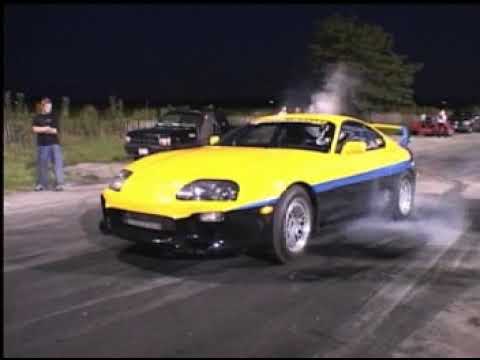 Drag racing and reckless street racing in early 2000s. - YouTube