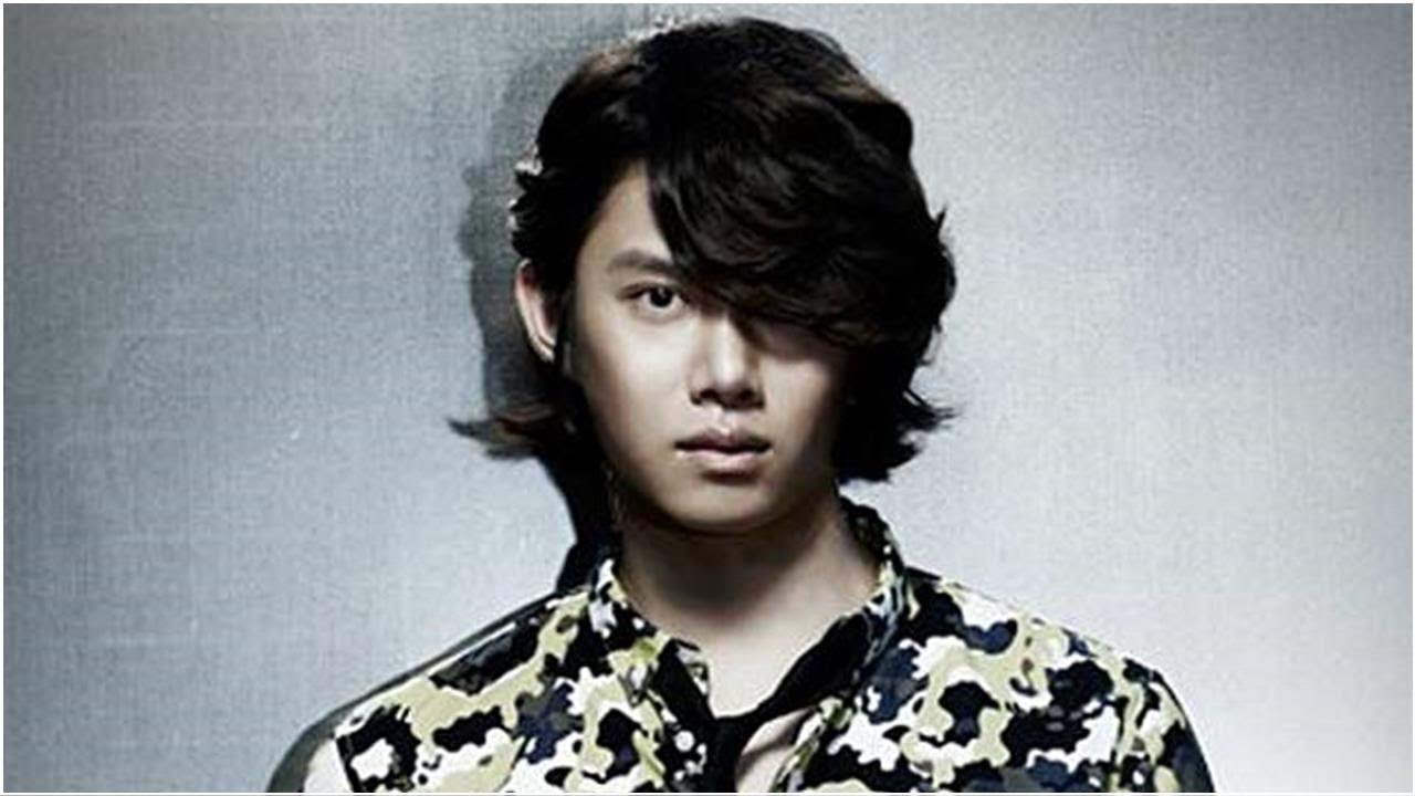 Heechul Super Junior siap Debut Solo Lewat Lagu Beraliran Rock - YouTube