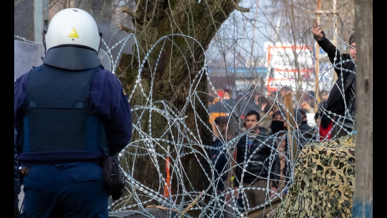 Greek Police Defend EU Border As Thousands of Migrants Trying to Enter ...