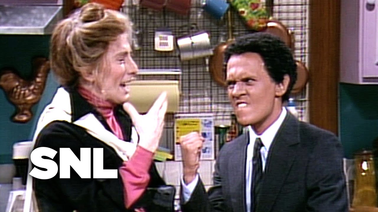 Kate and Ali - Saturday Night Live - YouTube