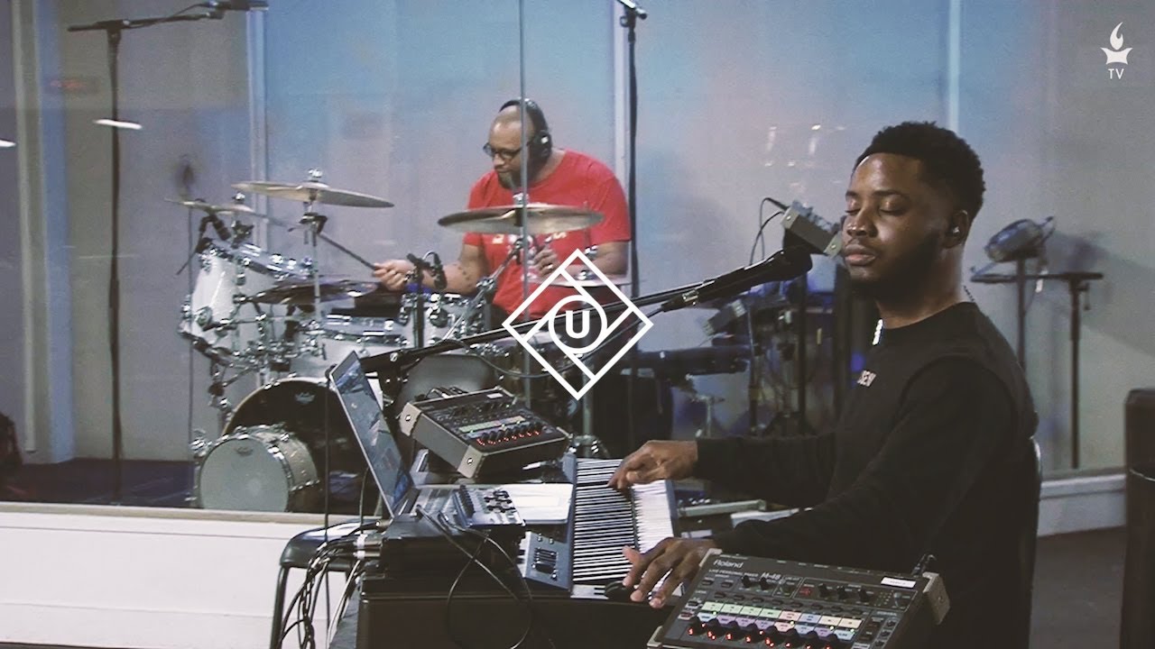 Glory In His Temple | David Forlu | UNCEASING - YouTube