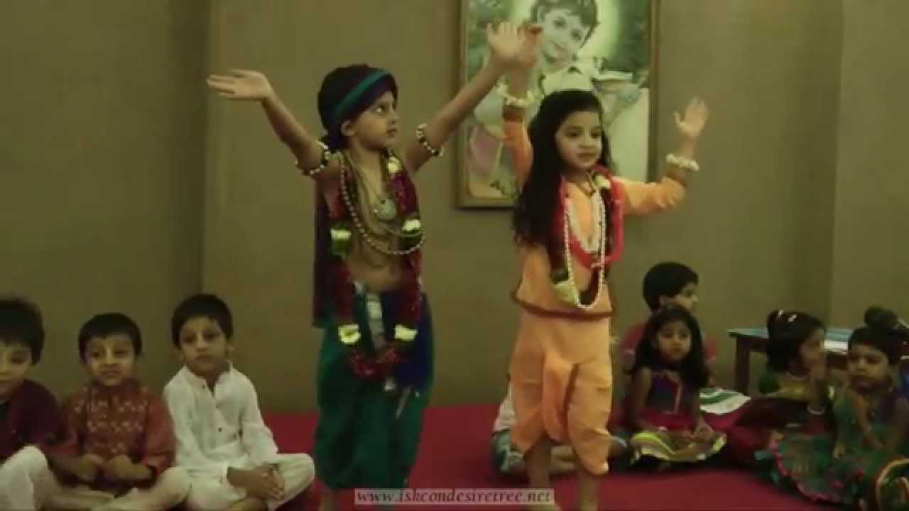 Kirtan By Little Nimai & His Associates - Gopal's Fun School - YouTube