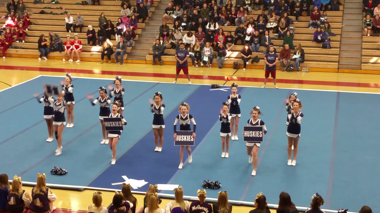 Hart Cheer @James Logan HS - YouTube