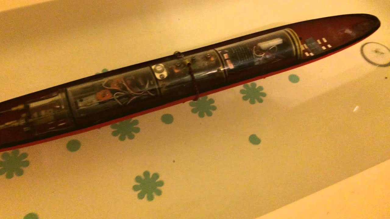 Submarine Drive & Dive - YouTube