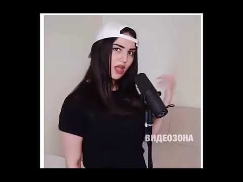 Despacito - Gorgeous Girl Singing (Mamacita)