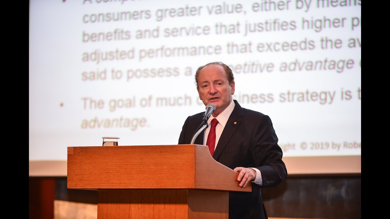 “초저금리 시대의 금융 혁신과 자산운용 전략” (Dr. Robert C. Merton) 191022 - YouTube