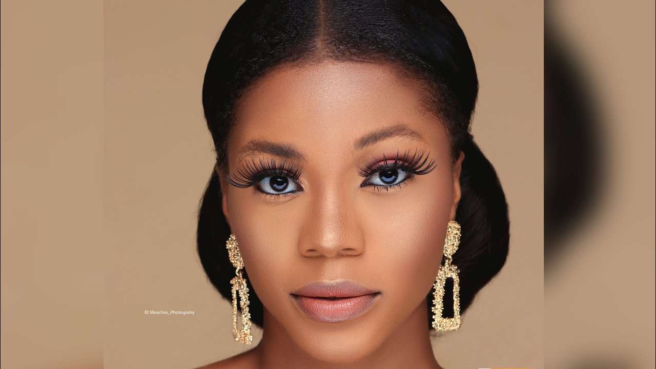 MAKEUP TRANSFORMATION ON A LIGHT SKIN - YouTube