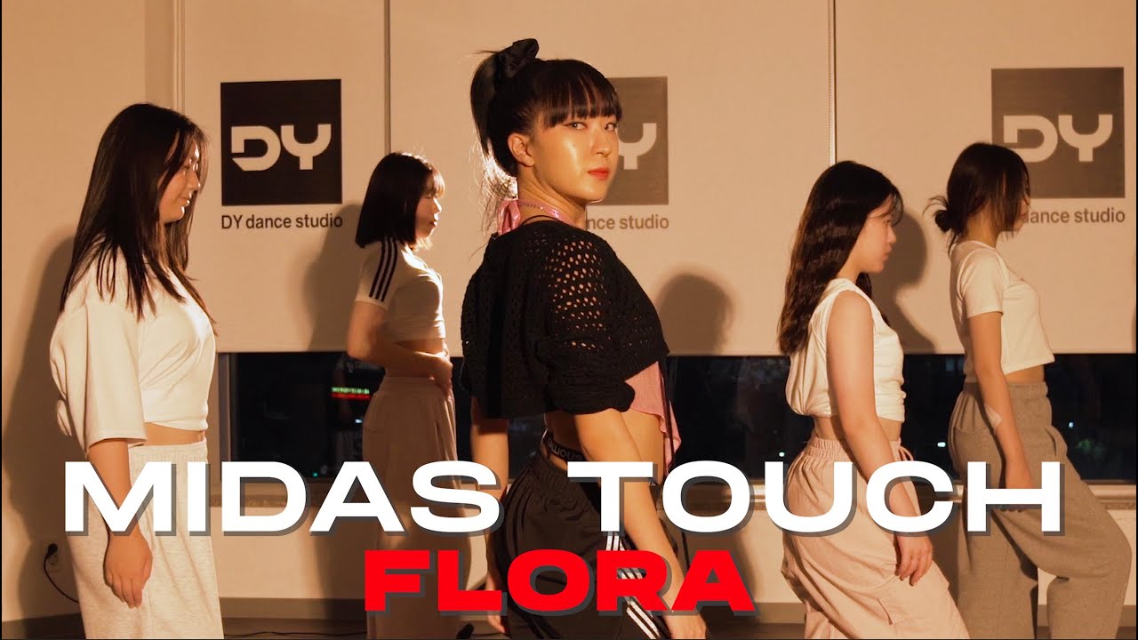 [5월 수 8시30분 입시반] Flora | KISS OF LIFE (키스오브라이프) 'Midas Touch'ㅣ(Hill Choreo class) - YouTube
