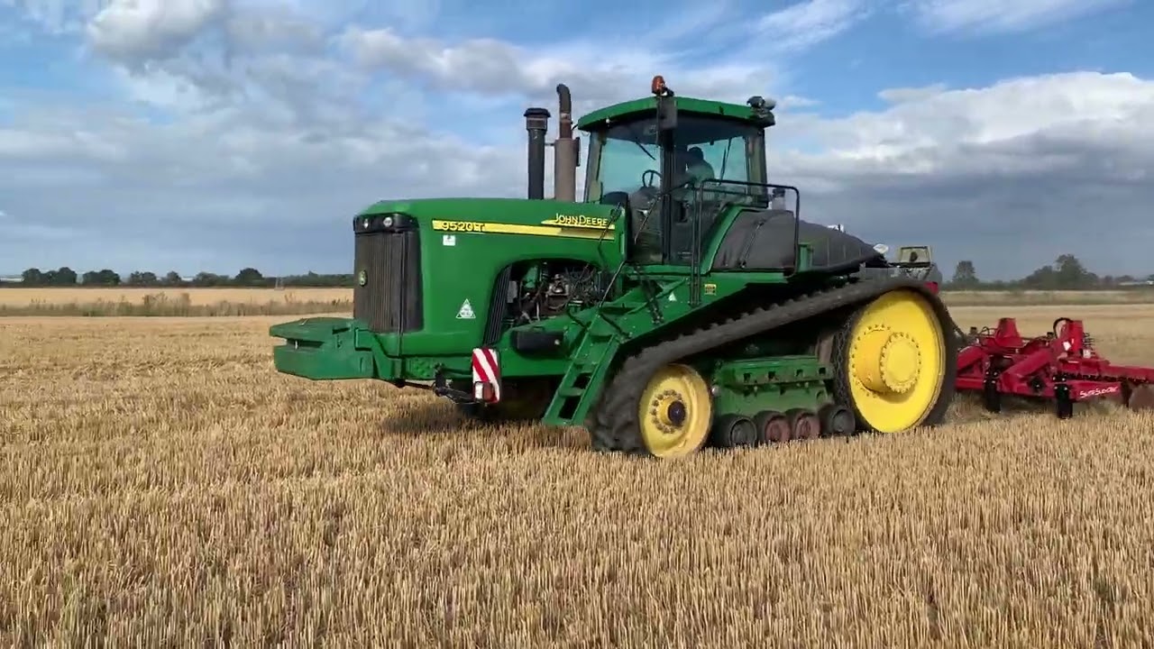 John Deere 9520T - YouTube