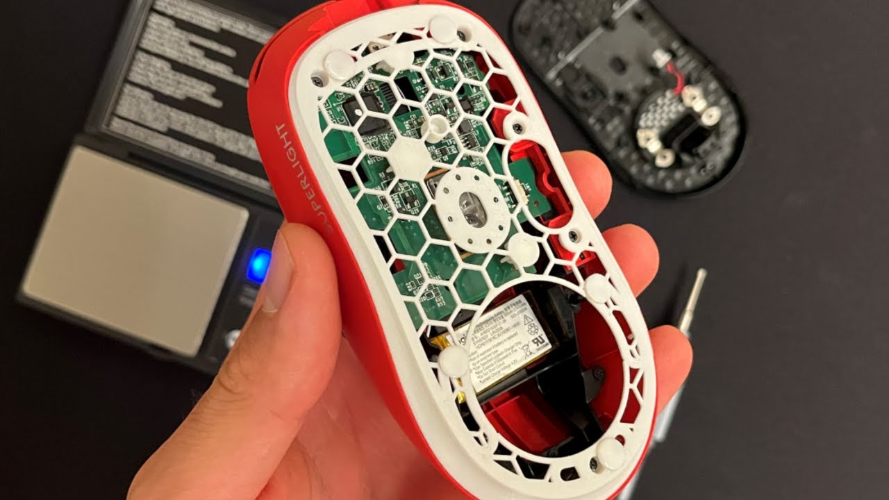 Logitech G Pro X Superlight 52grams mod - YouTube