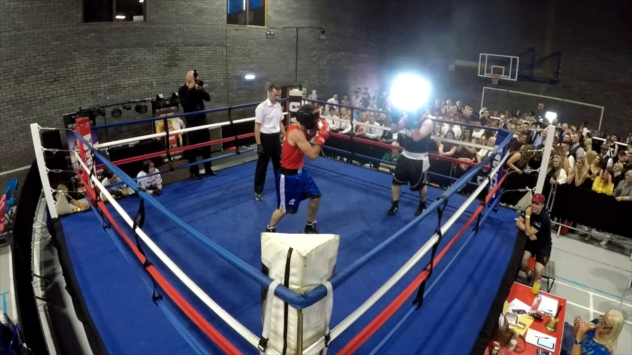 Dundee | Ultra White Collar Boxing | Marshall Sterling VS Daniel Scott ...