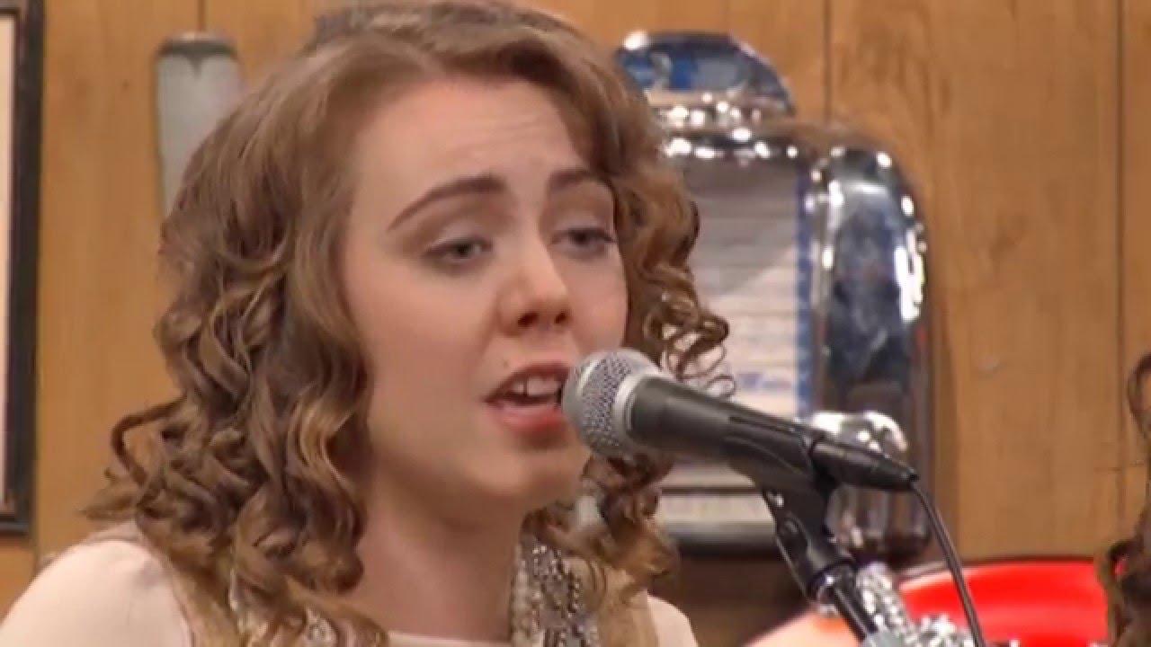 Southern Raised on Larry's Country Diner Singing "Did I Make A ...