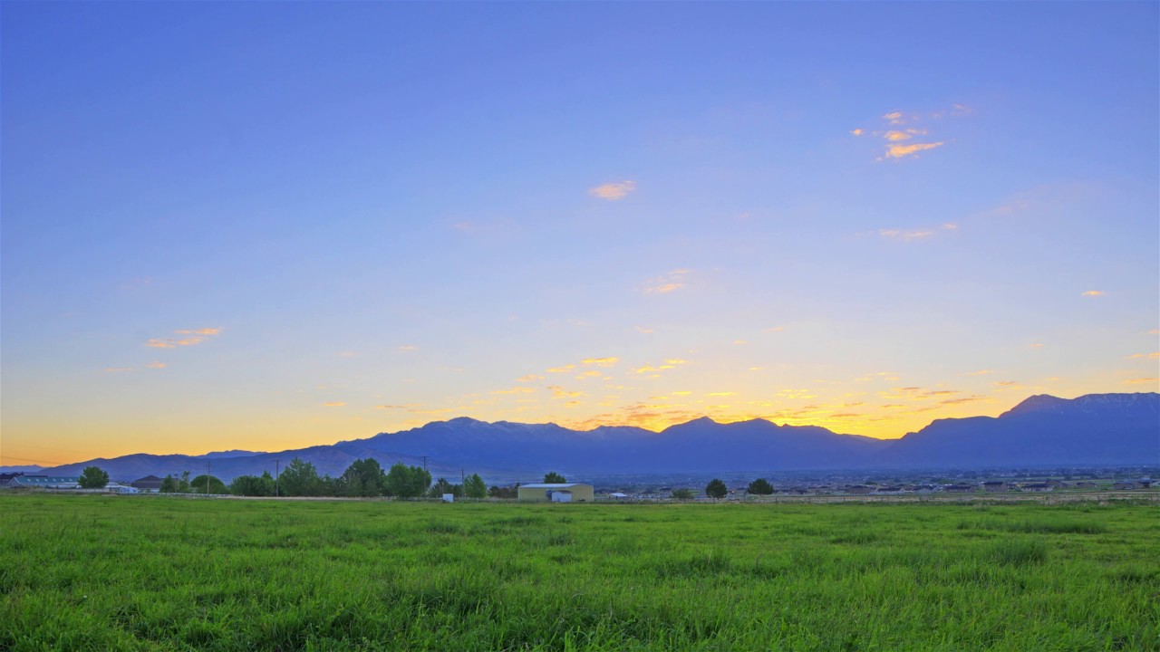 Horse Pasture Sunrise Time Lapse - YouTube
