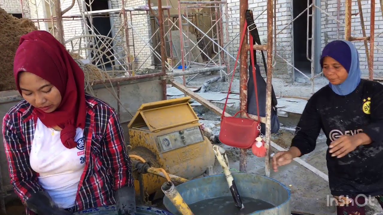 Beginilah TKW kerja di bangunan//TKI Malaysia - YouTube