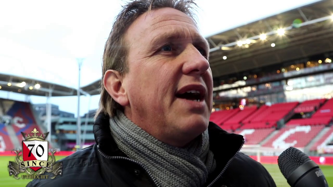 Op de tribune met Robert Roest 10-2-2018 - YouTube