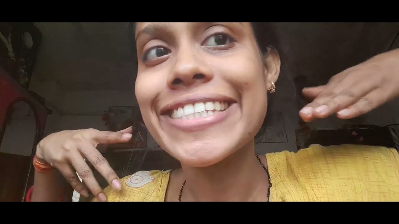 Lips pulling video #desivloge - YouTube