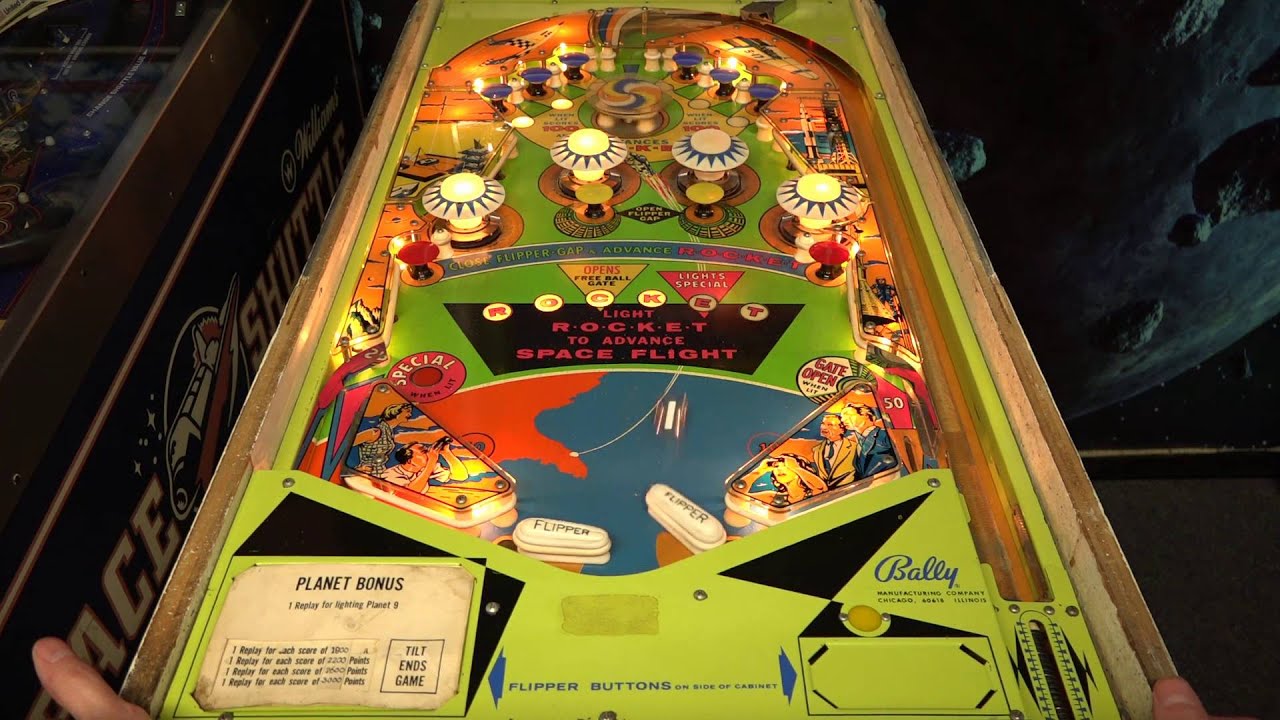 Rocket III (Bally, 1967) Flipper Pinball - YouTube