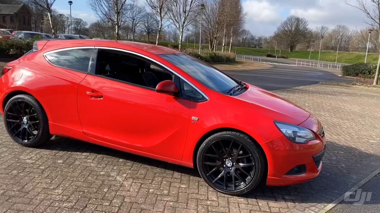 Vauxhall Astra - Red - YouTube