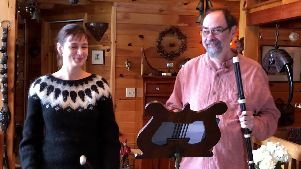 Anna Besson & Michael Lynn - baroque flutes - YouTube