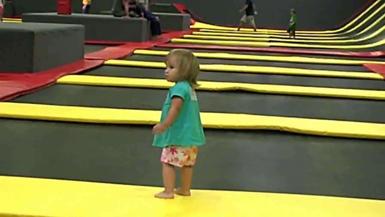 Flight Jump Park - YouTube