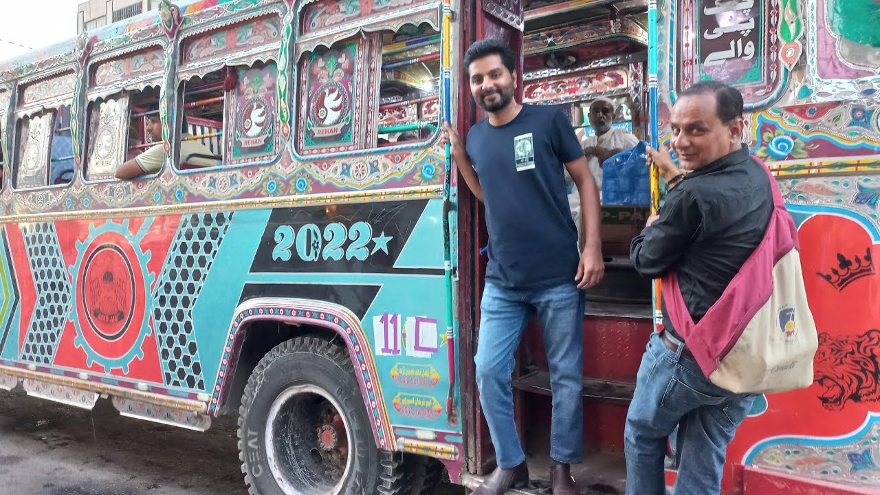 Bohri Bazar Saddar Main Purani Yadain Taza Ki|Karachi Ki Old Bus 11C ...