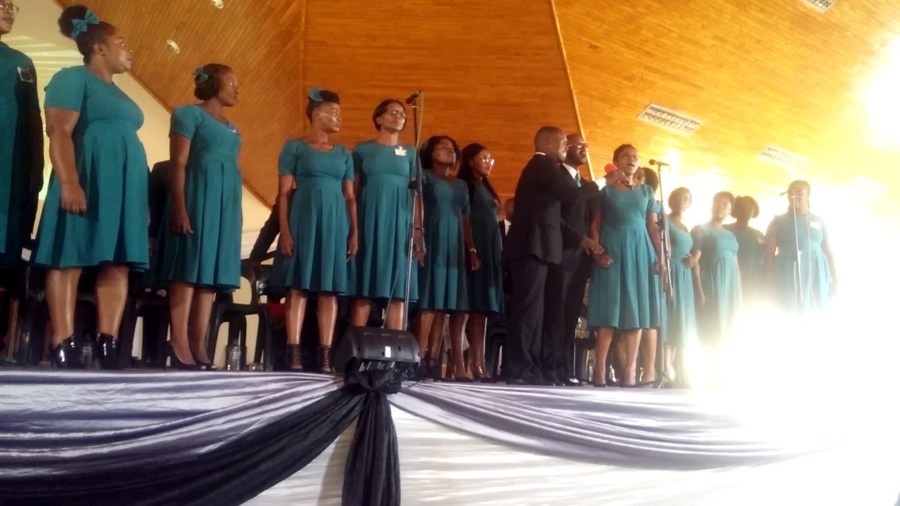 12 Gates Zambia ~ Ubaba wethu khona le - YouTube