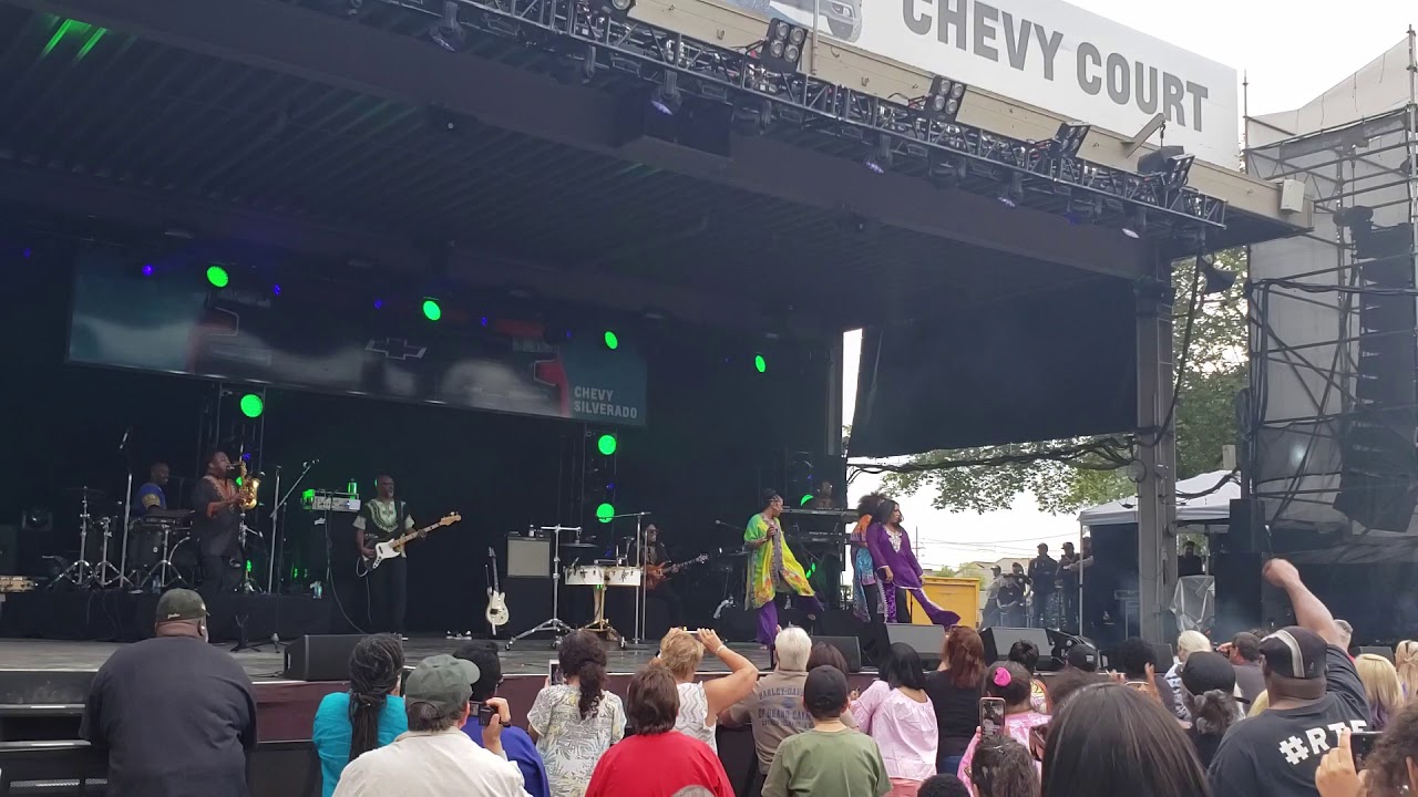 Sheila E - Prince tribute medley / The Glamorous Life - Syracuse NY 9/1 ...