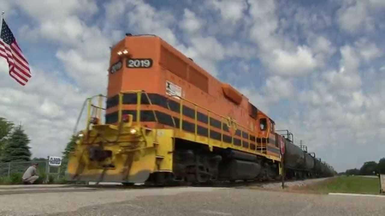Mid-Michigan Railroad Freight Train Chase 06/2015 - YouTube