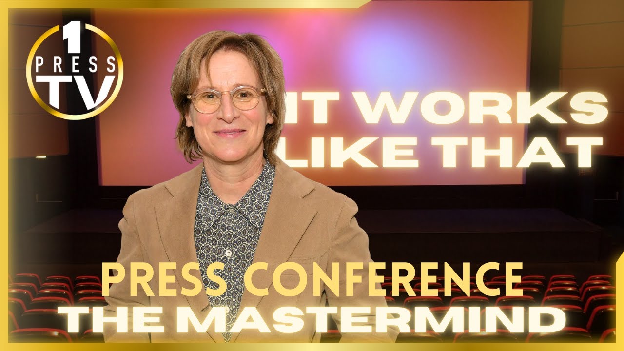 Kelly Reichardt Reveals How She Works as a Director - YouTube