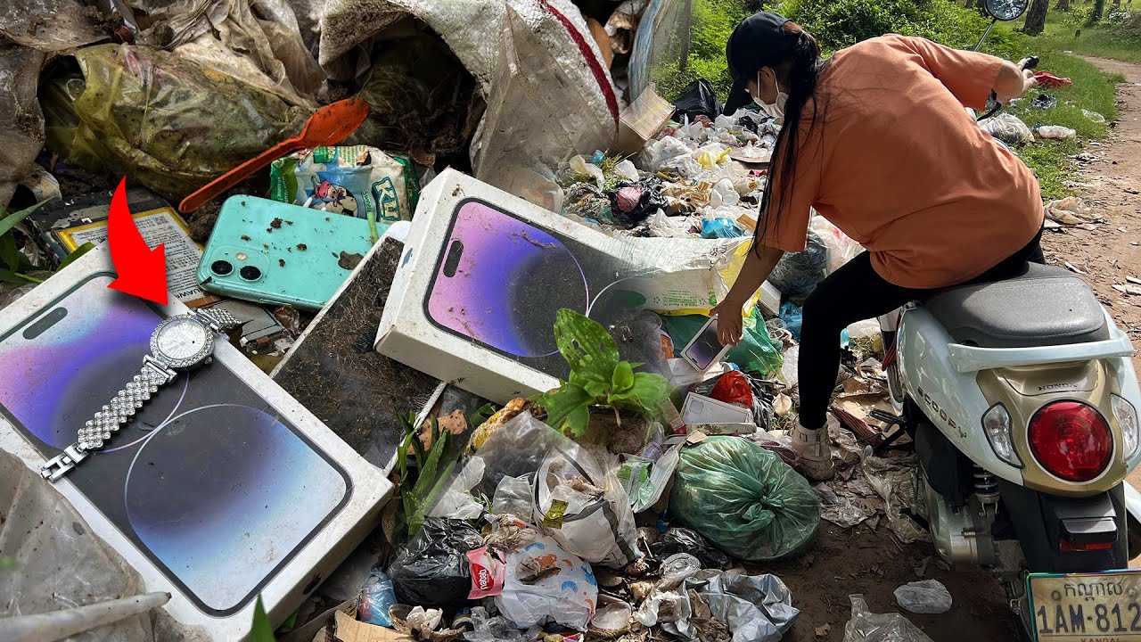 Here are iPhone and beautiful watche | Found Apple iPhone in Trash ...