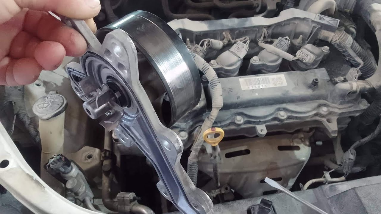 How to replace water pump on Toyota yaris 2018 model - YouTube