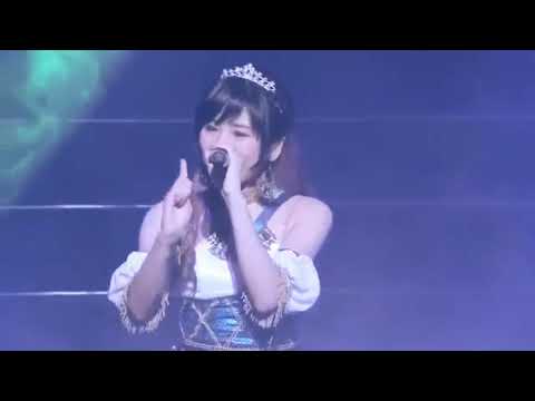 Sasakama Risuko (Mizuki's singing voice) was using sign language in her \
