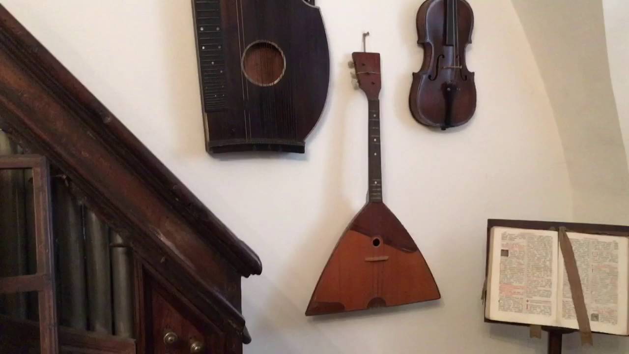 Musikmuseum La Mozartina in Paularo, Carnia, Italien - YouTube