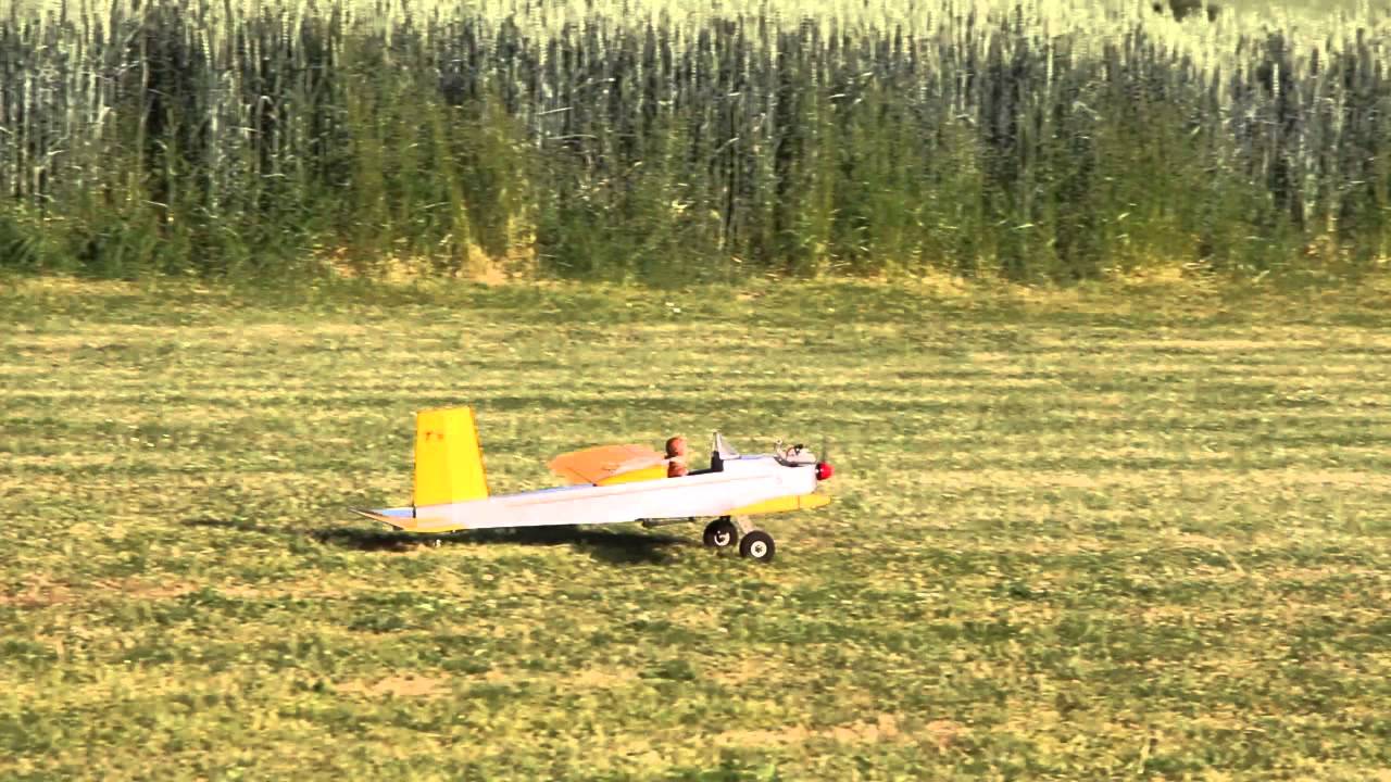 20150605 Milanuv Volksplane - YouTube
