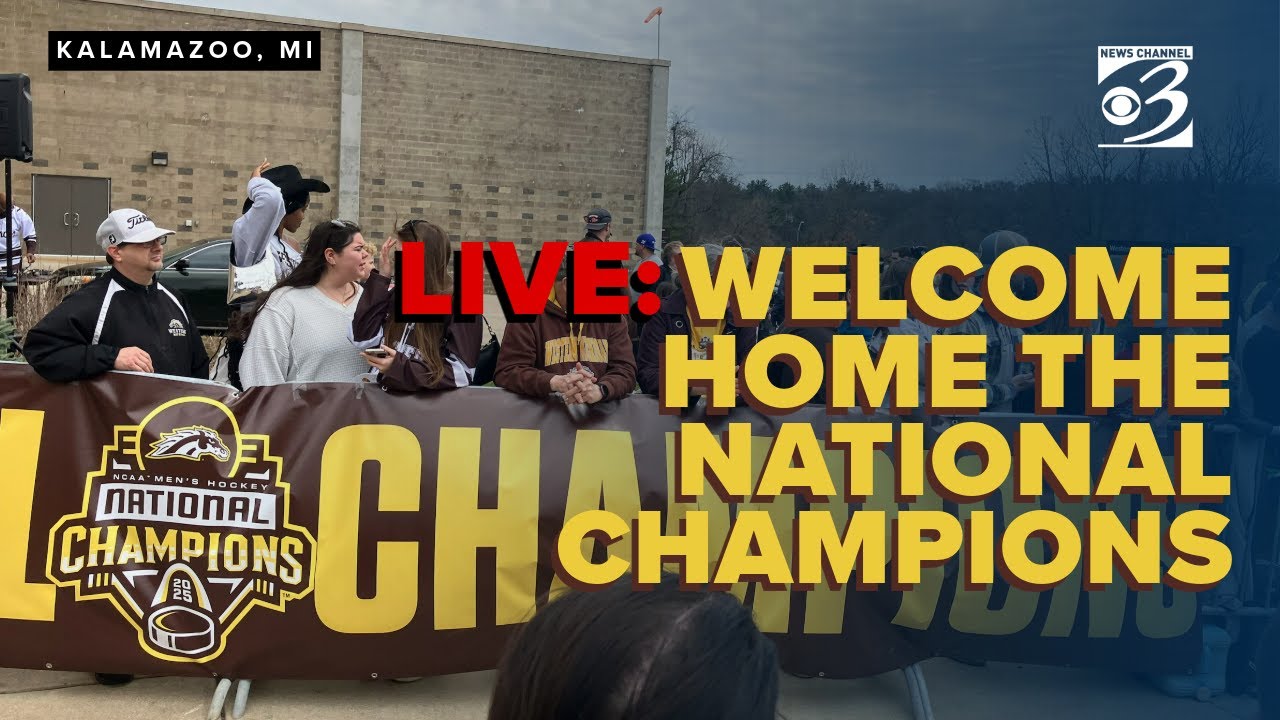 LIVE: Welcome home Broncos! - YouTube