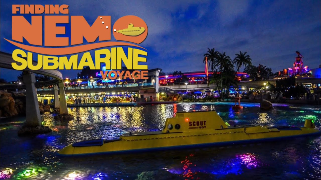 FINDING NEMO SUBMARINE VOYAGE(DISNEYLAND PARK)AT NIGHT - YouTube