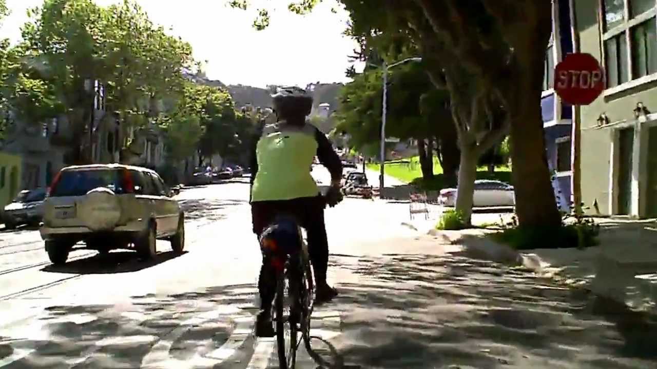 Annie shows us the San Francisco Wiggle bicycle route - YouTube