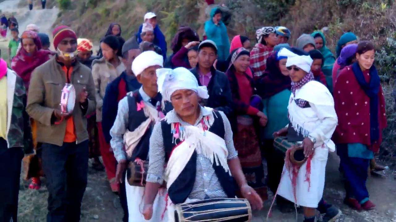 Magar Culture मगर हारुको पहिलो छोराको लागि 2017/2074 - YouTube