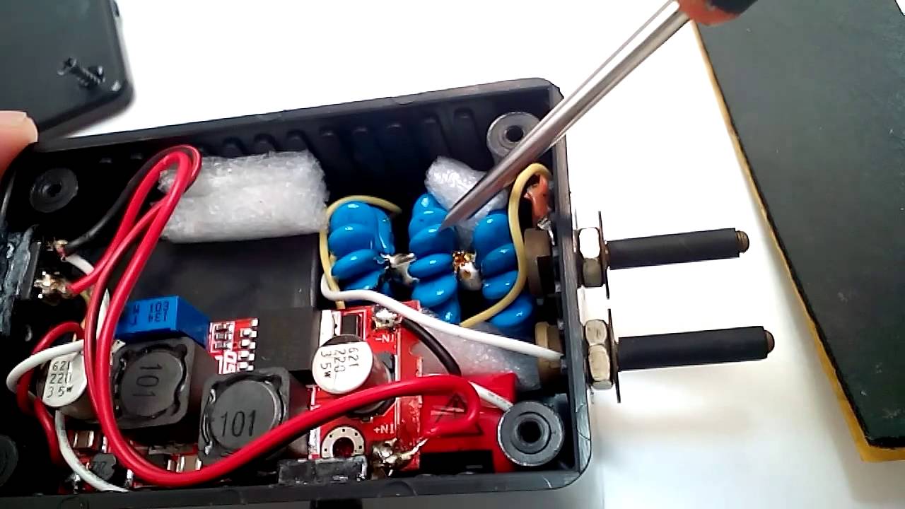 DIY tazer 7kv+ - YouTube