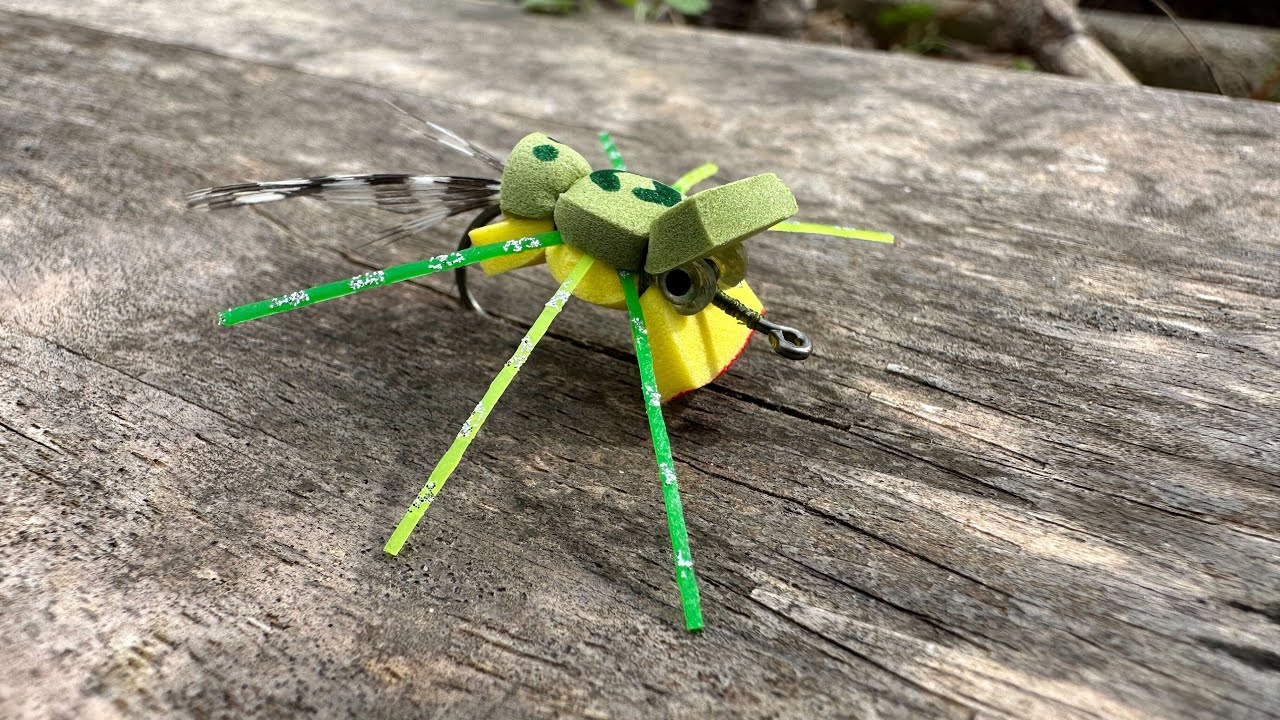 Spider Frog - Tying a Bass Popper Fly - YouTube