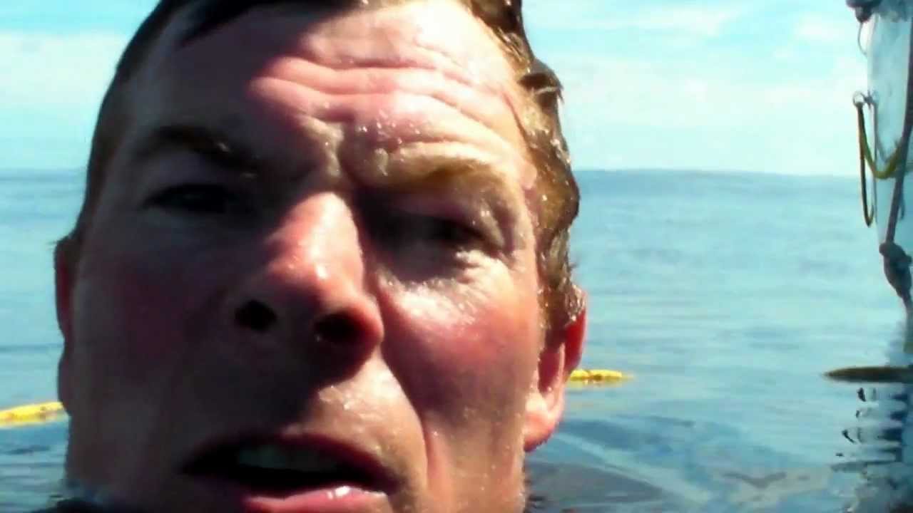 Mad Man Alone In The Middle Of An Ocean - YouTube