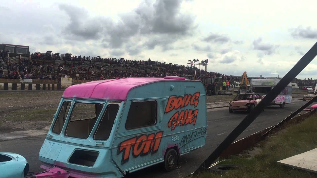 Warton Stock Cars - Caravan Banger Racing - August 2015 - YouTube