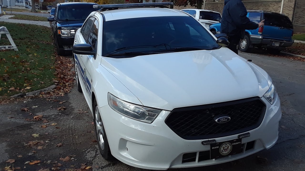 Miami county EMA ford taurus walkaround - YouTube