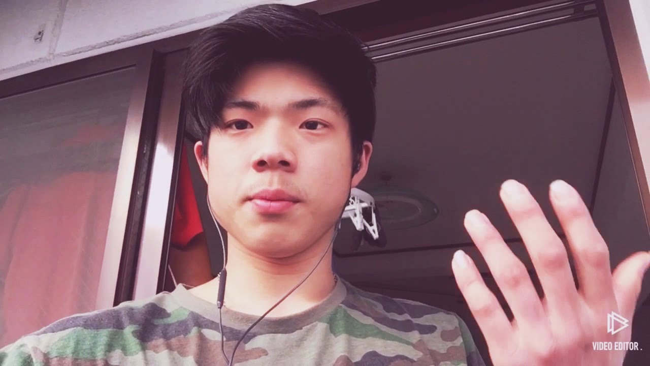 Random sh*t with room tour title inside have fun for the next video ...
