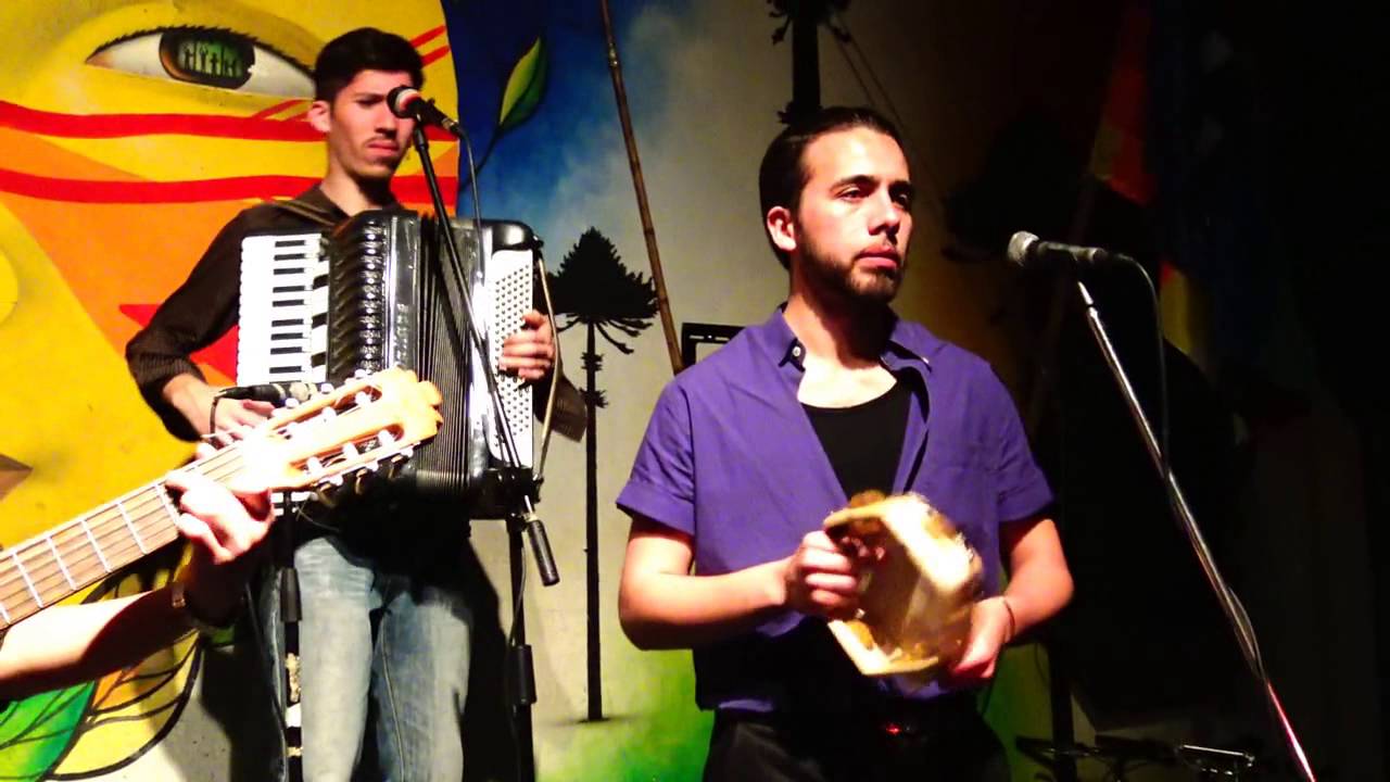 De Todas Layas in Santiago, Chile ( Cueca music Part 9) - YouTube